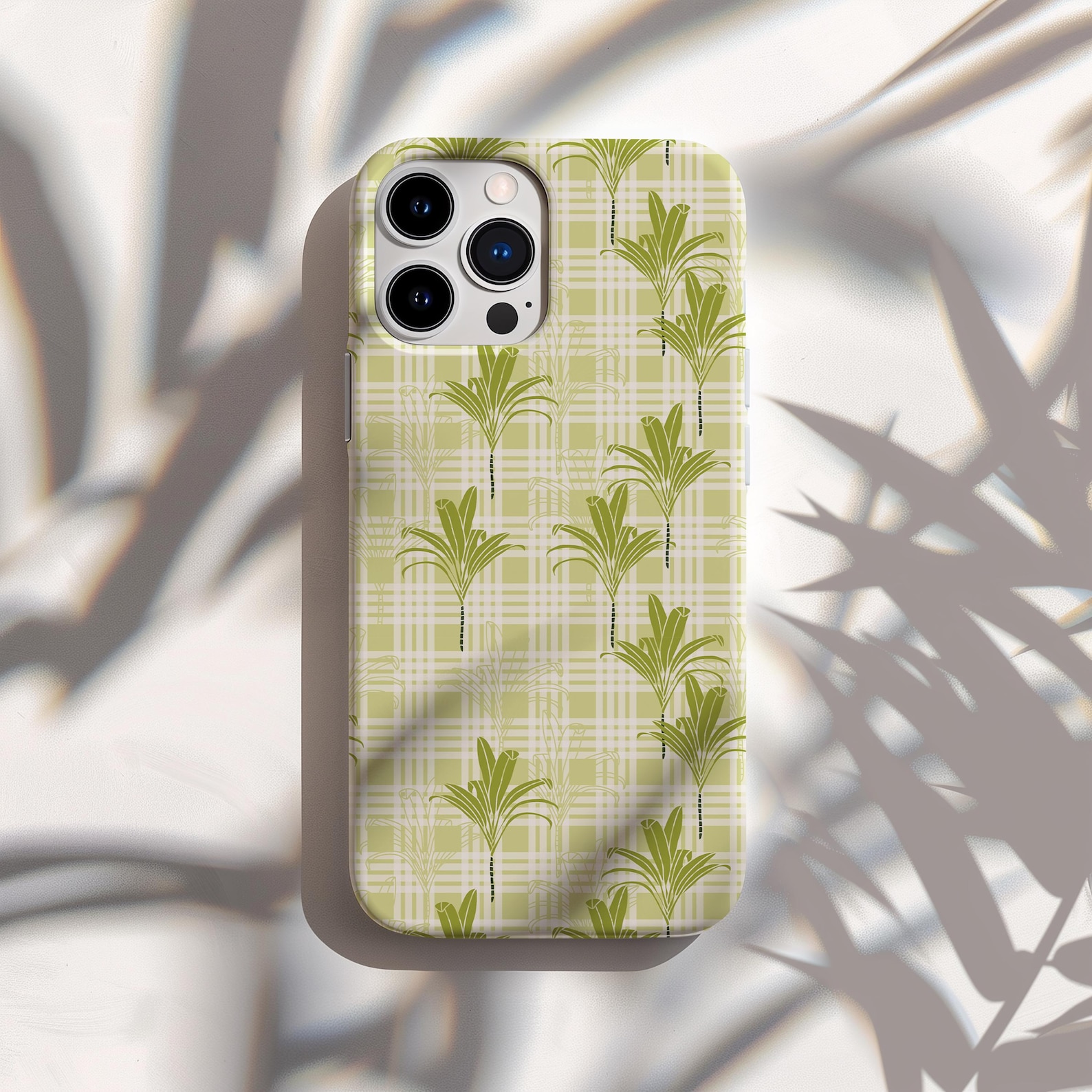 Ti Leaf Pattern on Nature Colored Palaka Print Phone Case - Hawaii ...