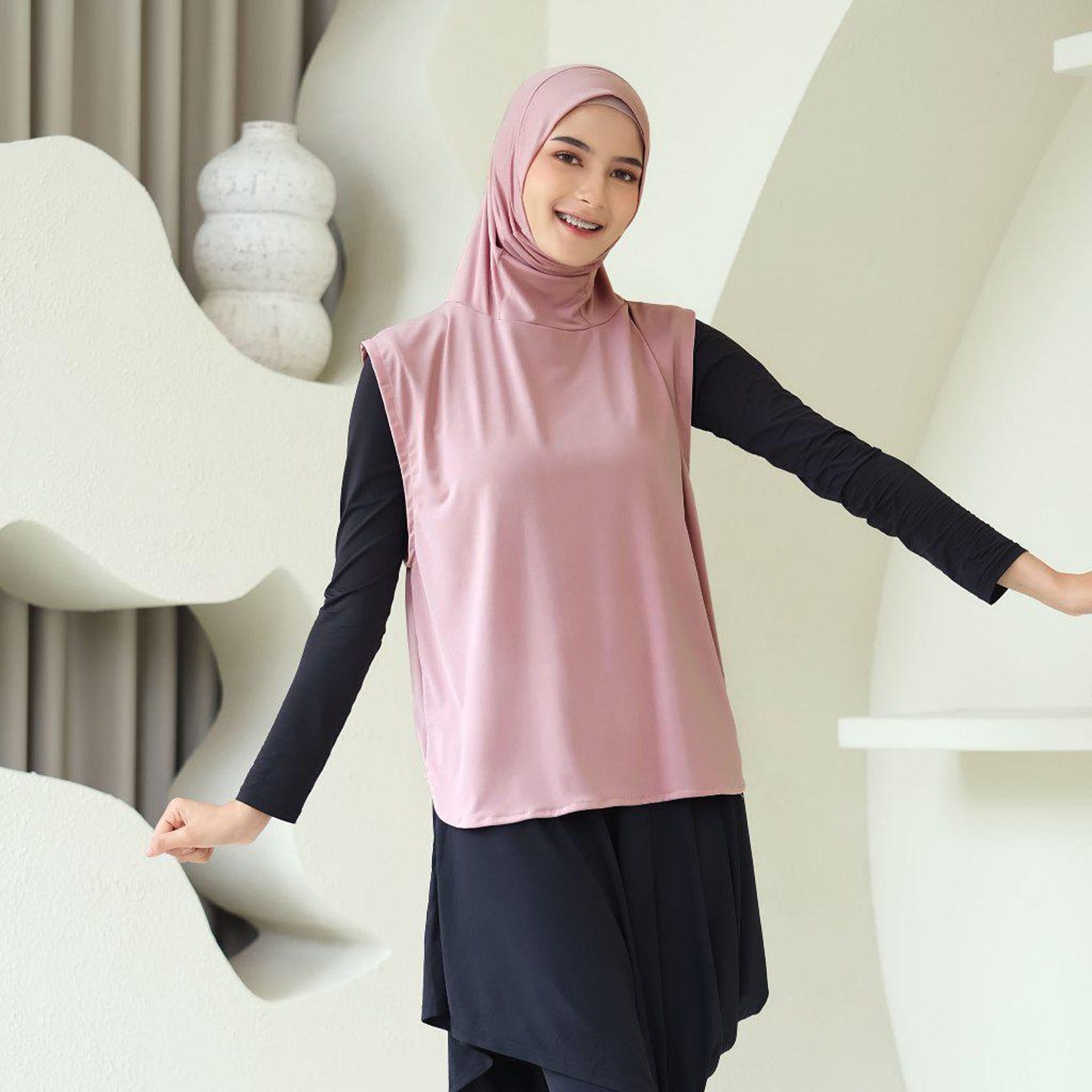 ADIRA Active Hijab Outer, Modest Sport Hijab Vest Cover Up, Muslim ...