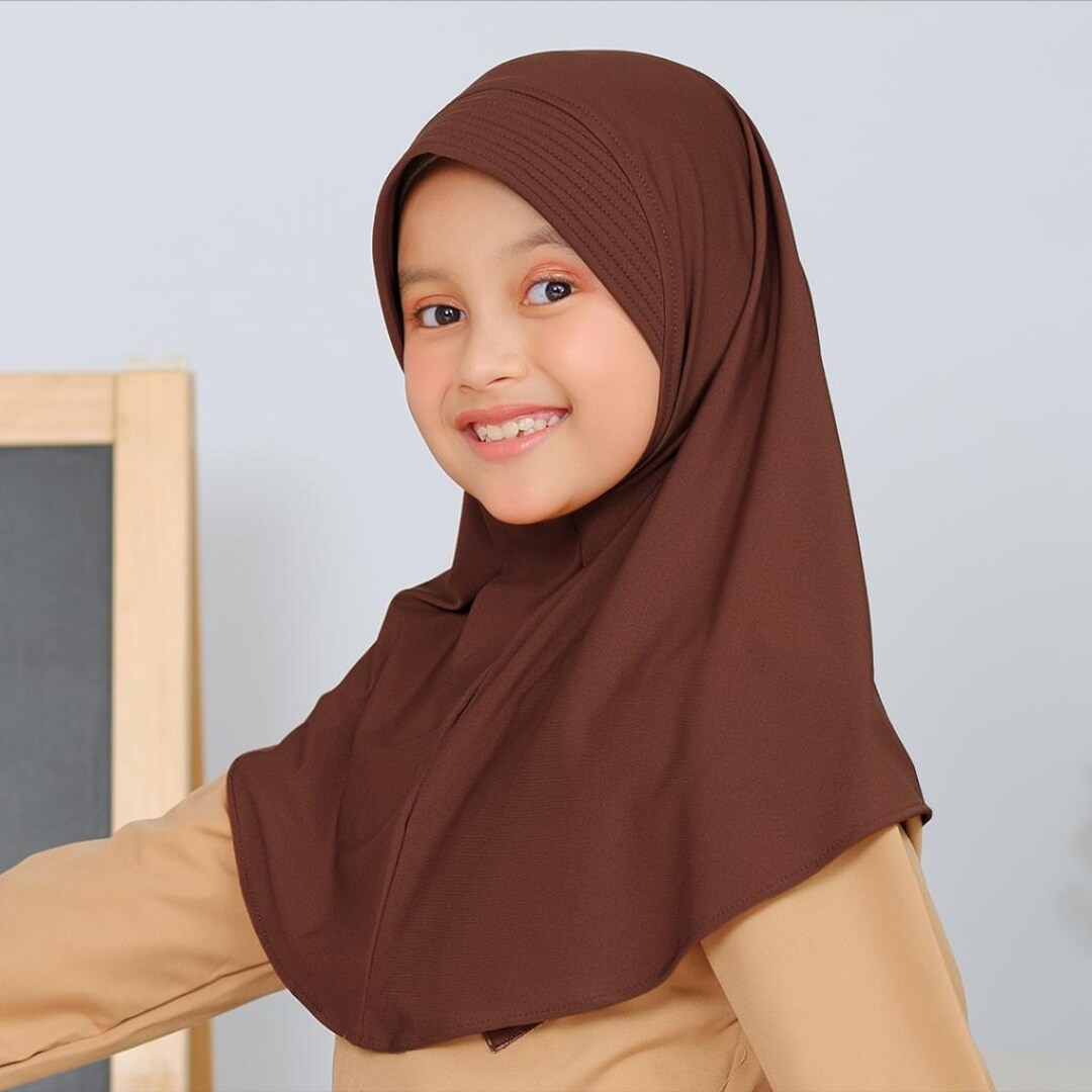 ASIYA Kids Instant Hijab, 2 Sizes & 12 Colors Premium Jersey Hijab ...