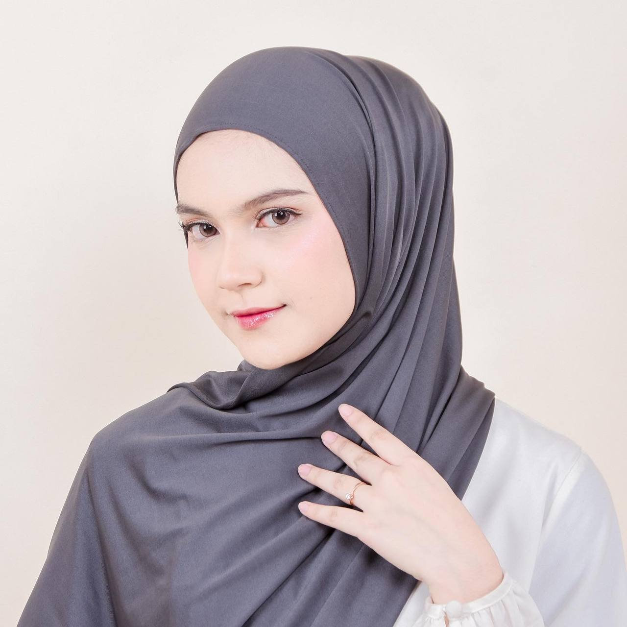 RAHILAH Instant Hijab, 12 Colors Jersey Hijab Shawl, Quick Easy Wear No ...