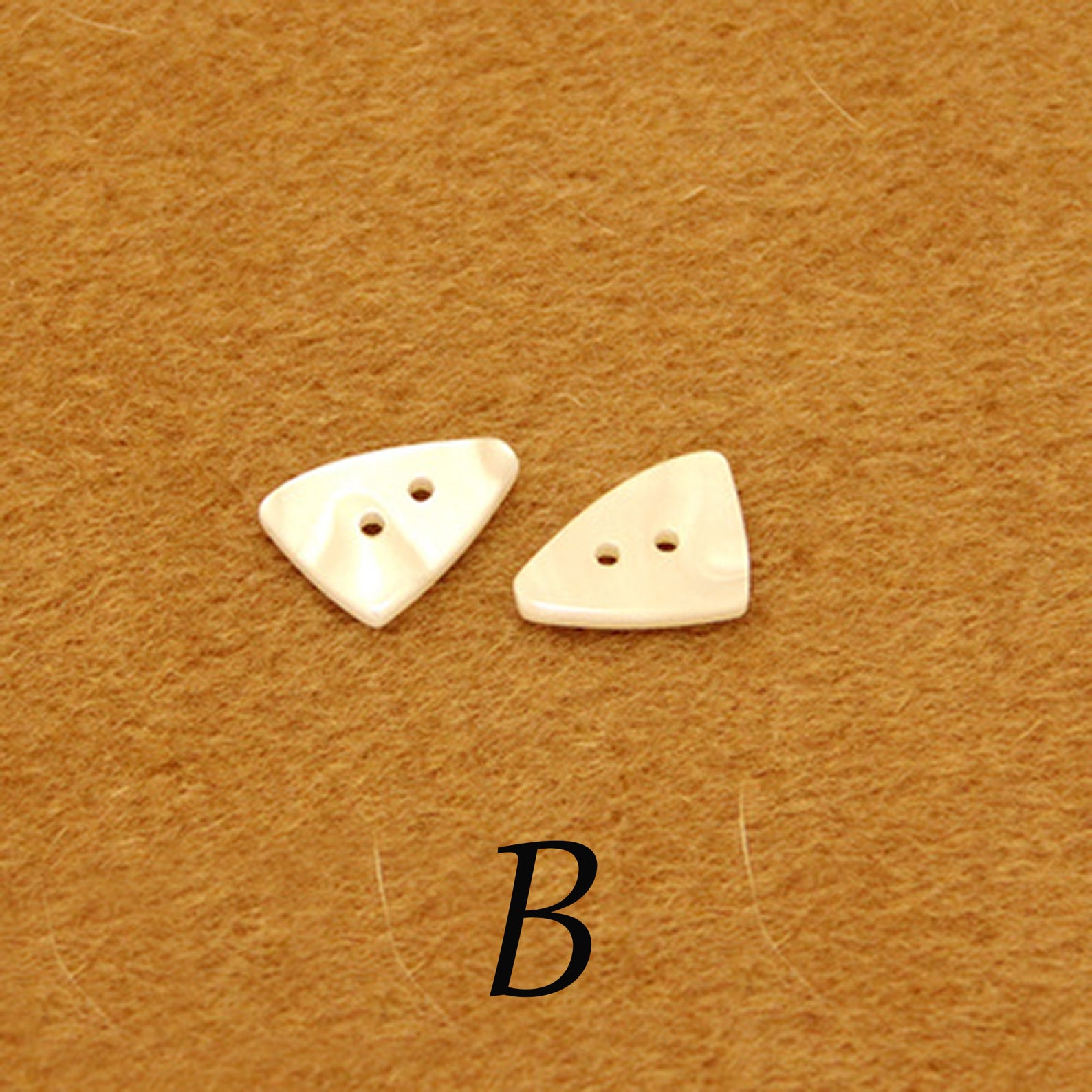 2PCS Buttons triangle Buttons shapedButtons | Etsy