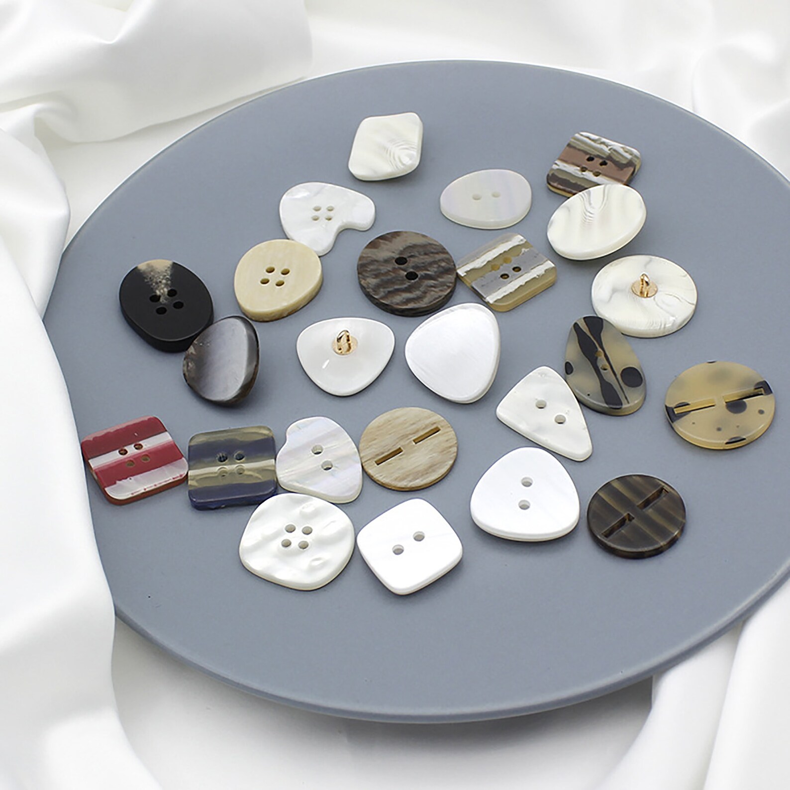 30PCS irregular shape buttonssewing buttonsresin | Etsy