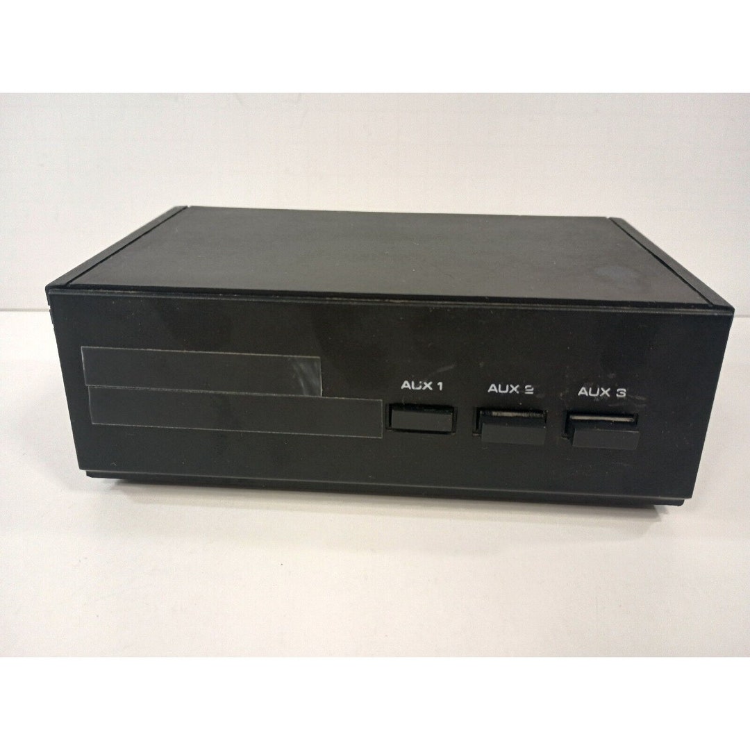 Realistic 3-way Stereo Audio Selector Aux RCA Cat. Model No. 42-2110 ...
