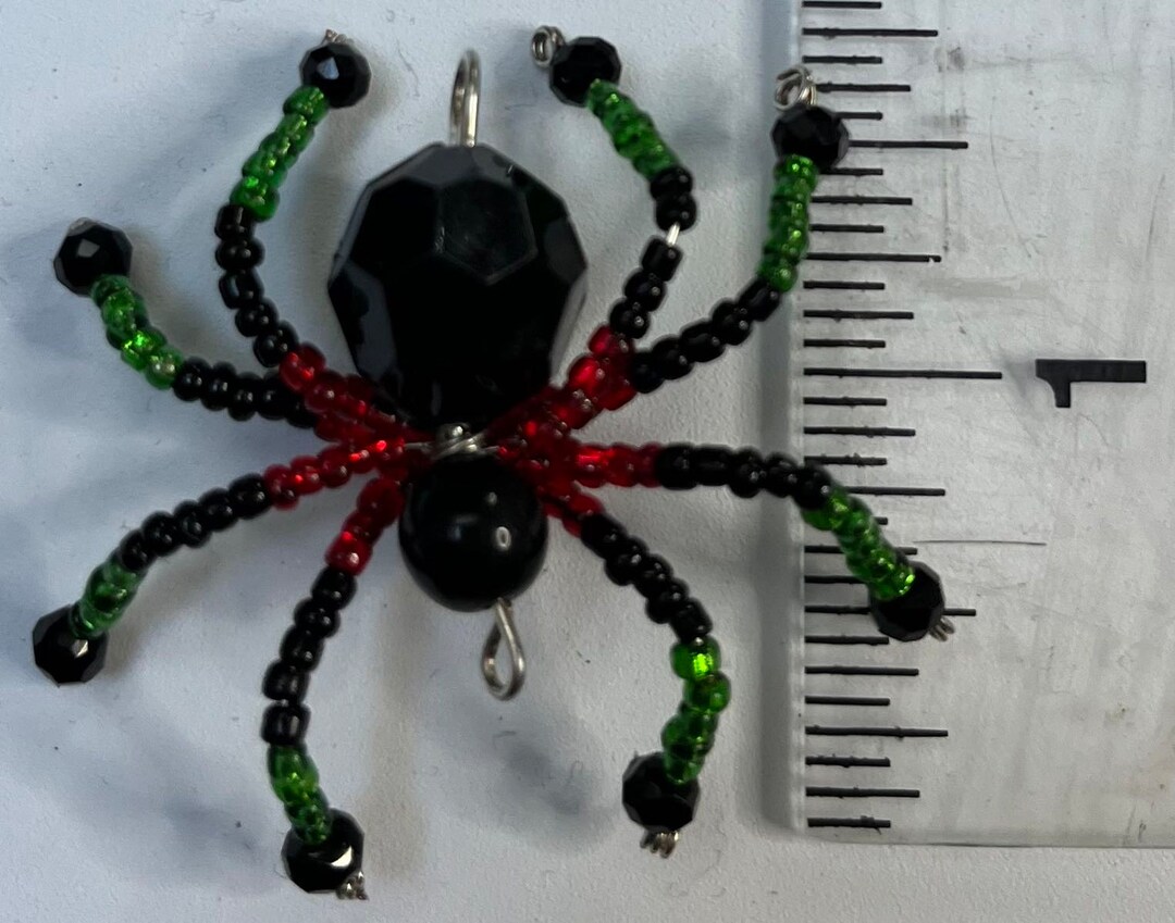 Red/green/black Seed Bead Beaded Spiders - Etsy