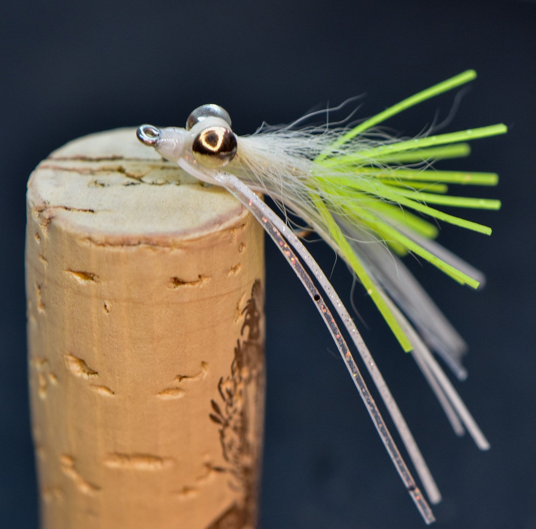 Crazy Legs Clouser Streamer Fly: Hand Tied White Bass Lure - Etsy