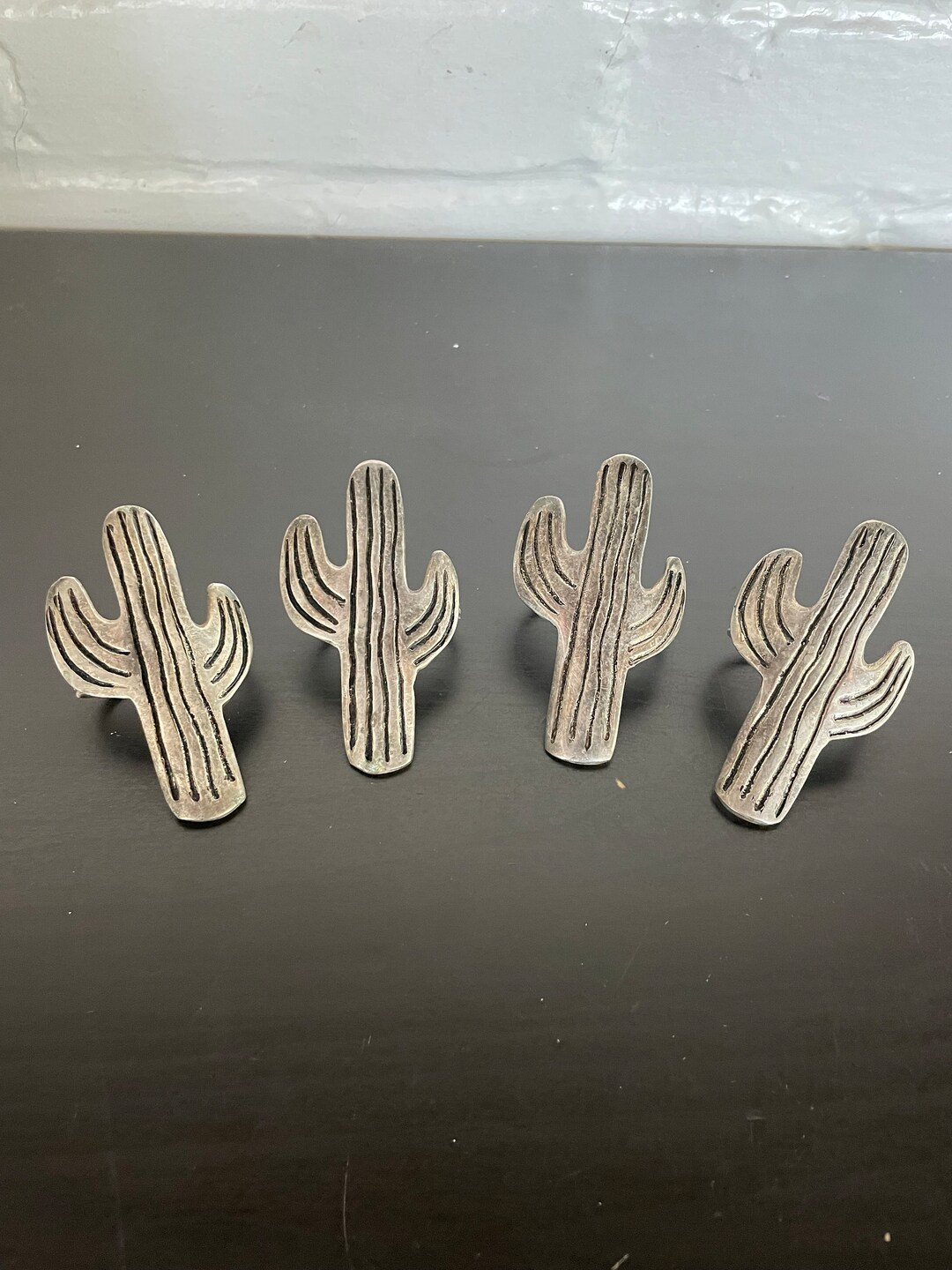 Set of 4 Metal Cactus Napkin Rings / Napkin Holders - Etsy