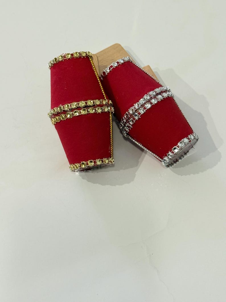Pre-filled Mehndi Dholki Favors for Mehndi / Dholki. Pre-filled With ...