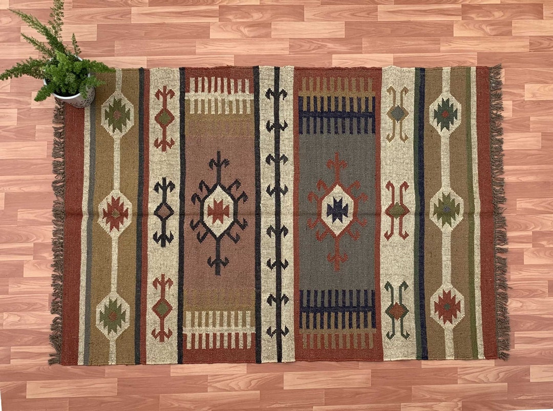 Tappeti tessuti a mano Tappeto, Tappeto in lana e iuta fatto a mano ...