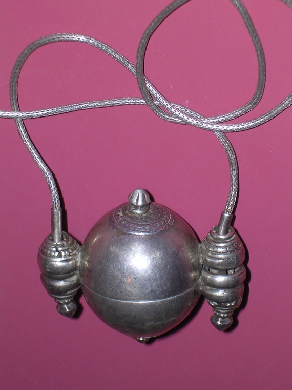 Antique Silver Yoni Lingam Yogic Necklace - Etsy