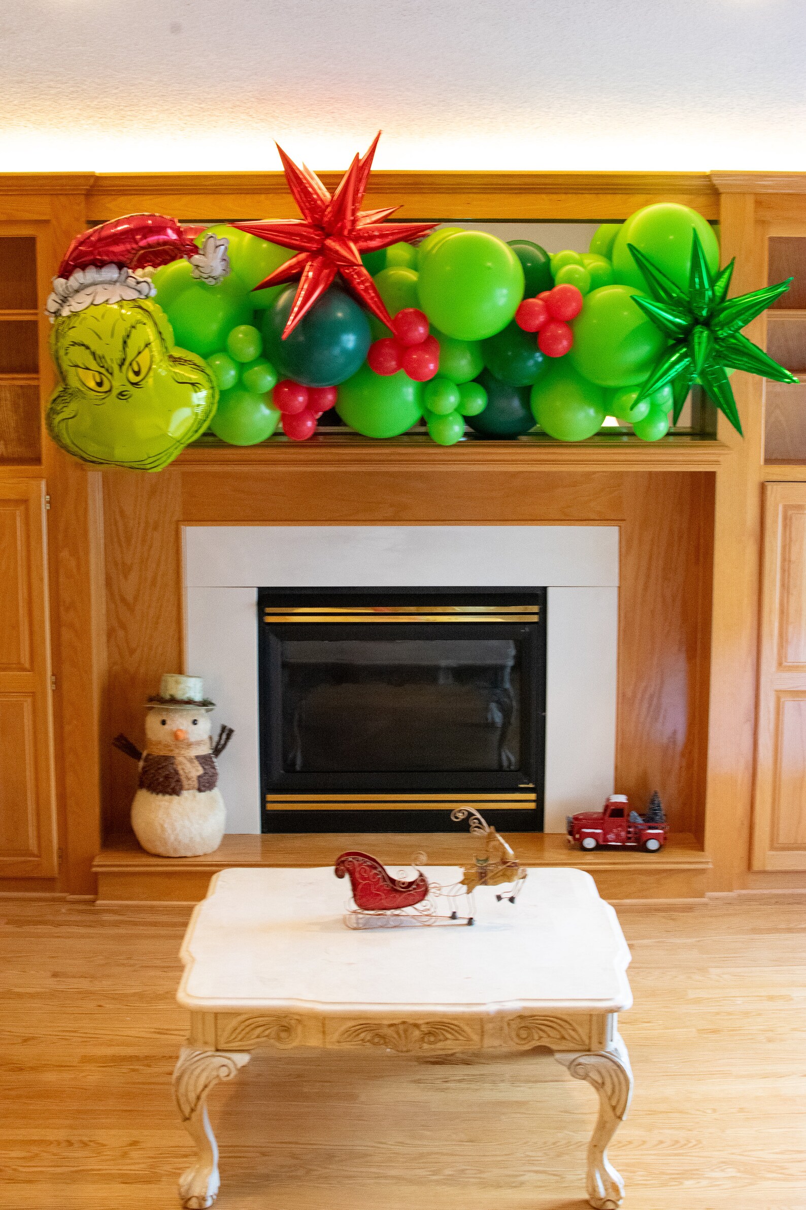 Balloon Holiday DIY Grinch Balloon Garland Kit Party Whoville Balloon ...