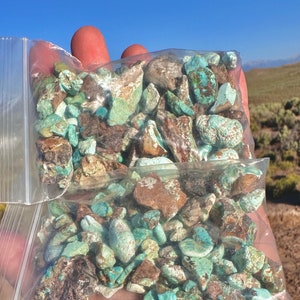2000 Carats Turquoise Lot Rough Rare Royston Old Stock Open Pit Mines ...