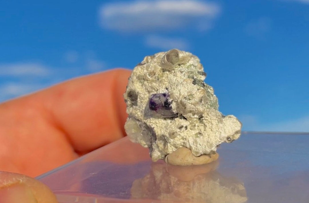 Wow ! “alien Eye” Very Rare Purple Cube Fluorite Window Crystal Pyrite ...