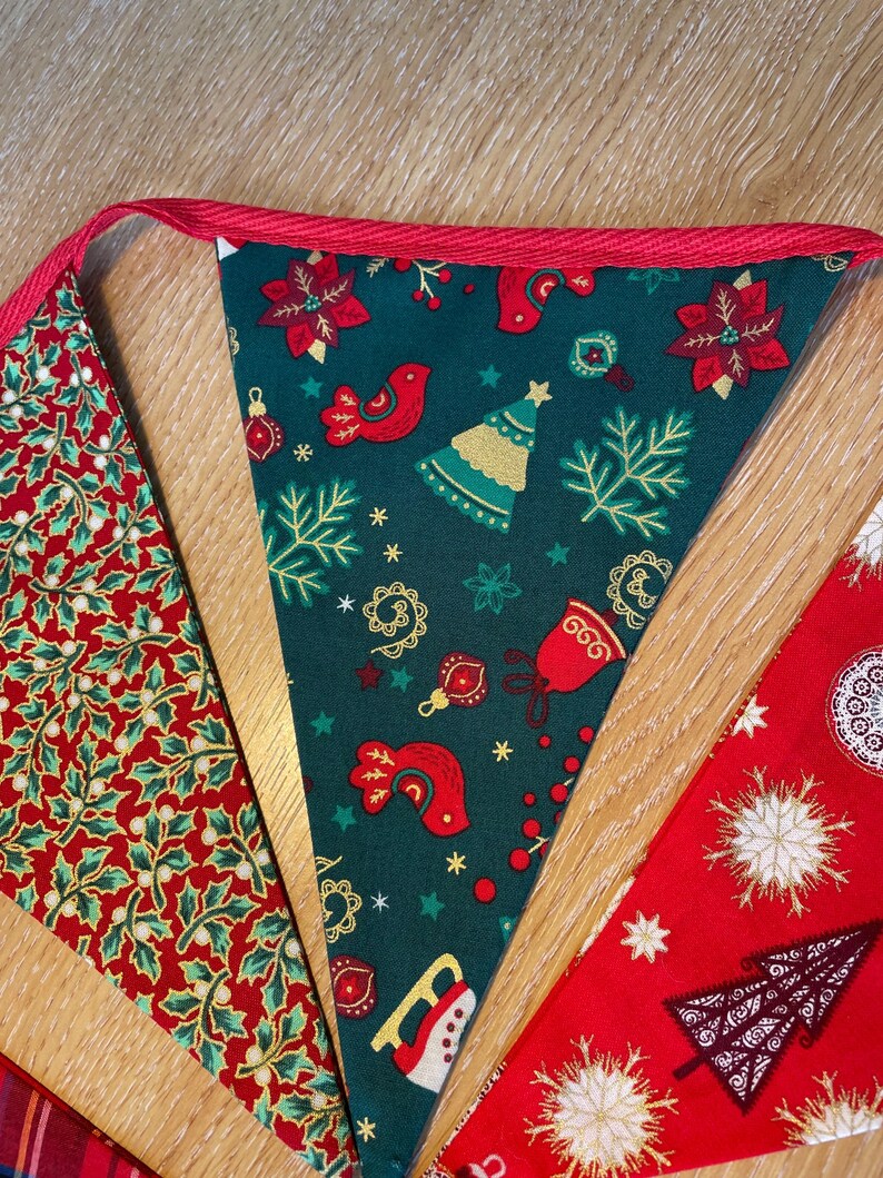 Luxury Christmas Green and Red Combinations Bunting - Cotton - Double ...