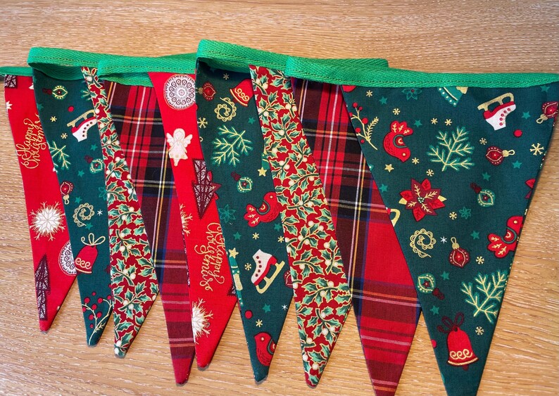 Luxury Christmas Green and Red Combinations Bunting - Cotton - Double ...