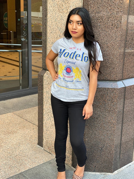 Soy La Modelo Special T-shirt | Etsy