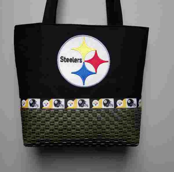 Pittsburgh Steelers Purse With a Vinyl Bottom - Etsy
