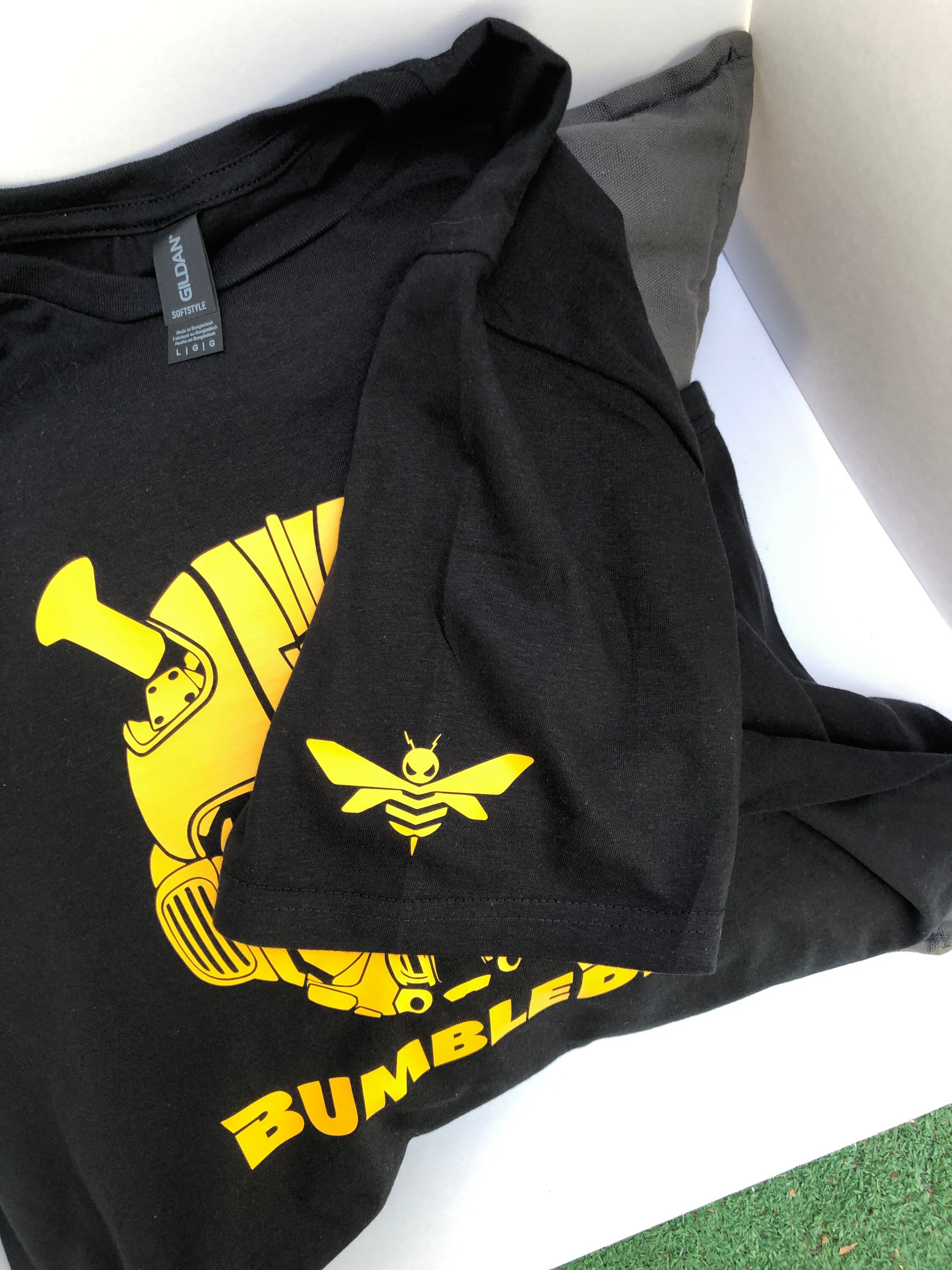 Bumblebee T-shirt Inspired - Etsy