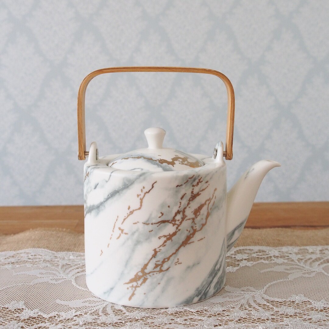 800ml Porcelain Teapot With A Bamboo Handle for Loose Leaf Teas, Teapot ...