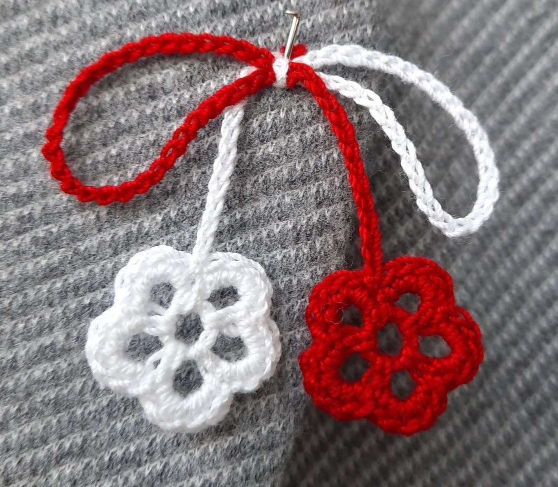 Martisor. Martisoare. Baba Marta. Martenitsa. Spring Amulet. Moldova ...