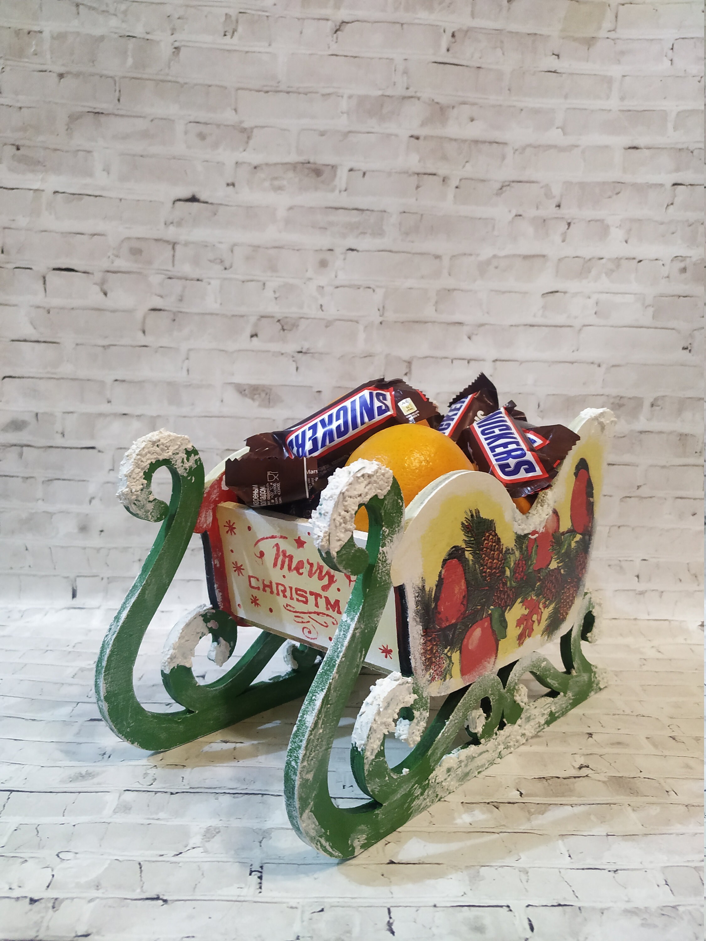 Decorated Christmas Sleigh: Wooden Holiday Home Decor Candy Sleigh - Etsy