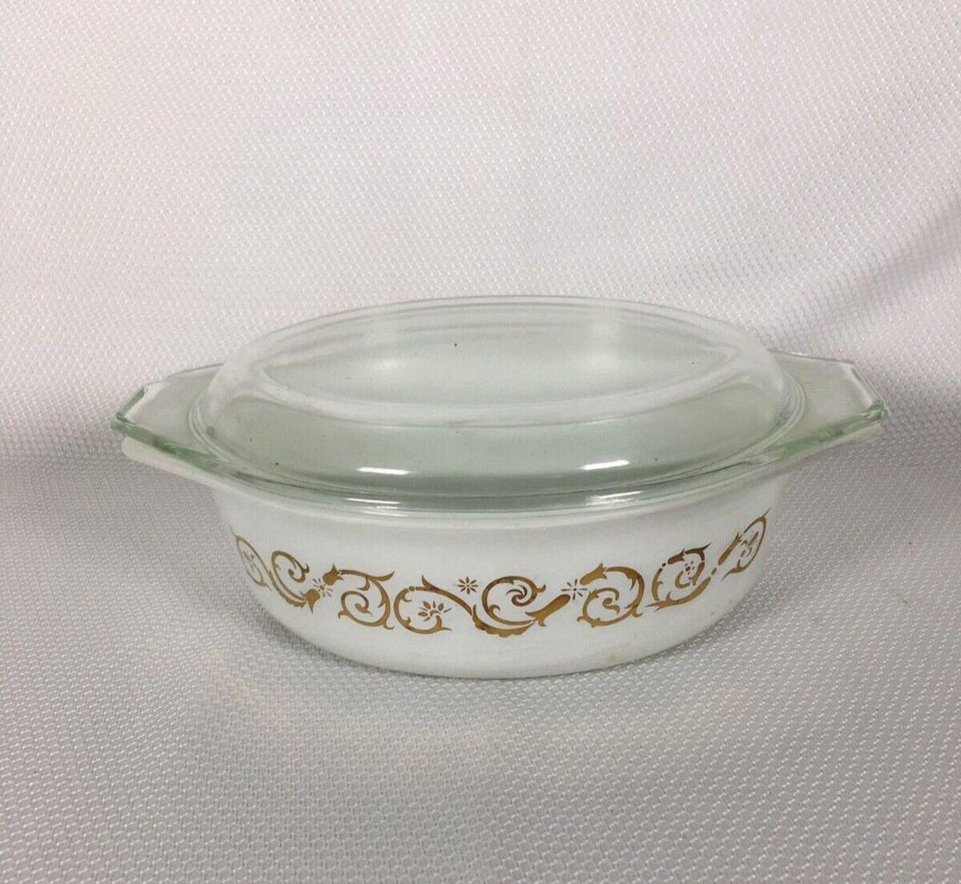 Vintage Pyrex Empire Scroll Casserole Baking Dish W/lid Gold Details 1 ...