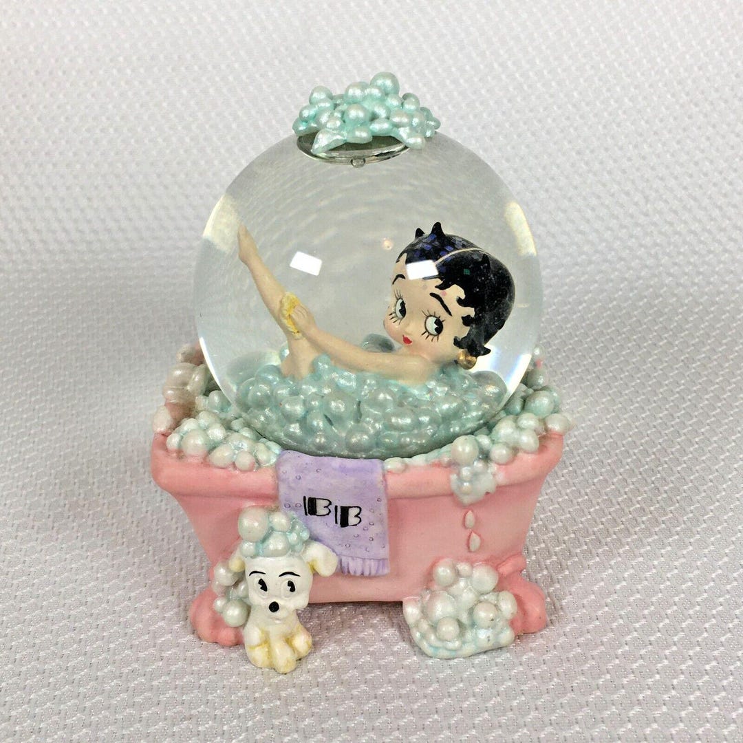 Betty Boop Bubble Bath Pink Bathtub Mini Smow Globe Westland Giftware ...
