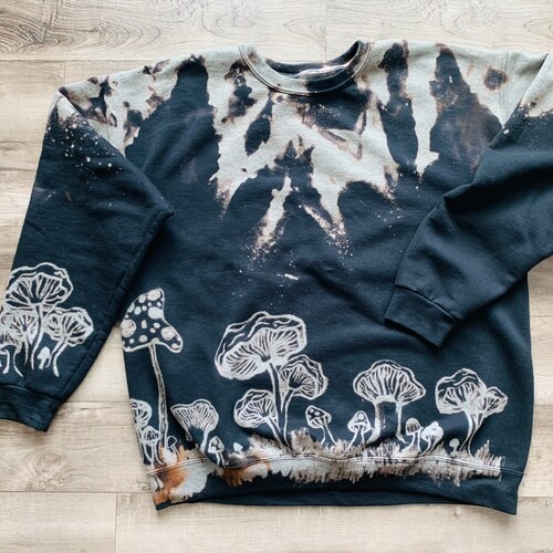 Alien Cat Shirt Sweater or Sweatshirt Cat Lover Gift for | Etsy