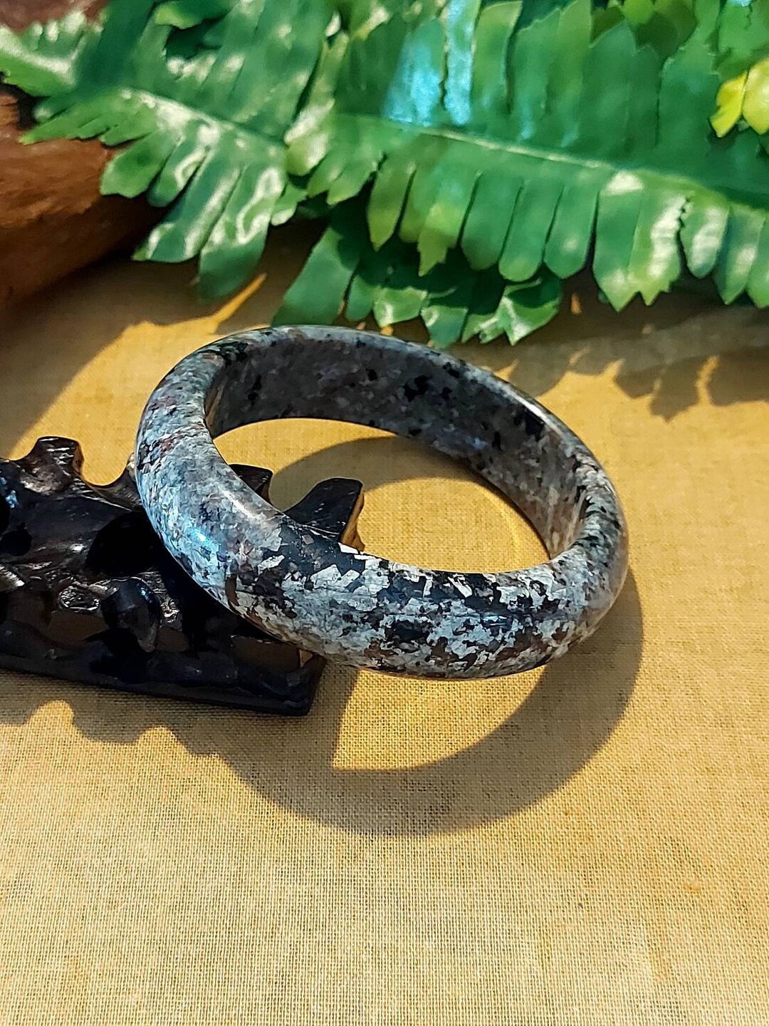 Djade-new 61mm Rare Natural Beautiful Yooperlite Yooper Stone Very Bright Under UV Bangle Best ...