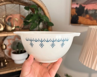 Pyrex Snowflake Garland Svg - Etsy