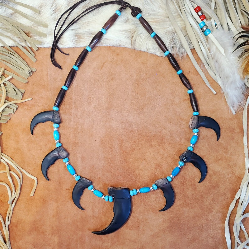 Bear Claw Necklace - Etsy