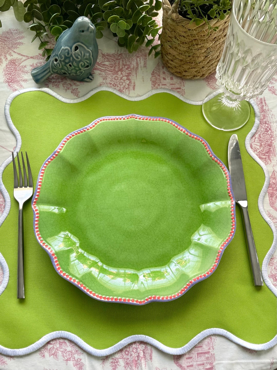 Green With White Trim Placemat, Embroidered Placemat, Scalloped Edge ...