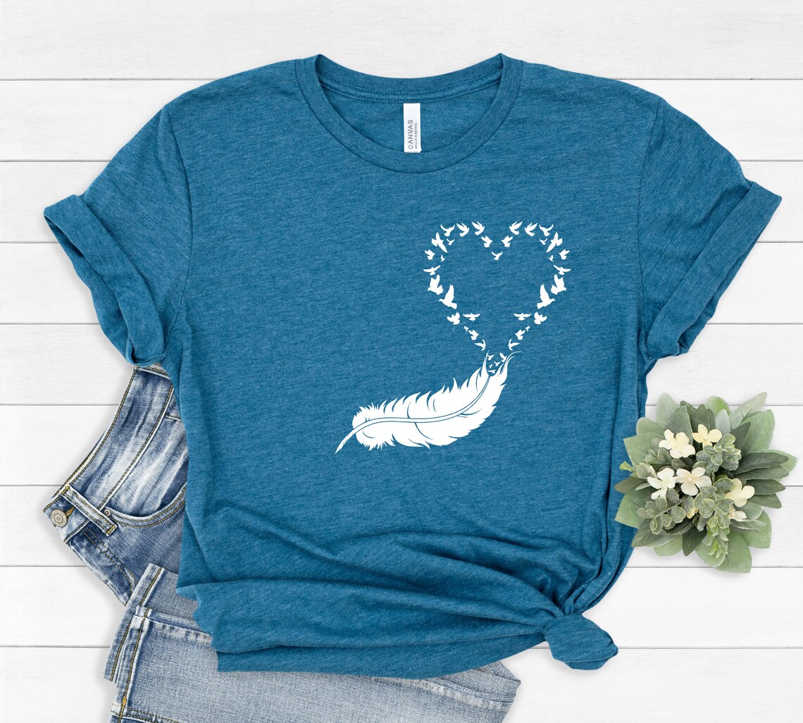 Feather Birds Shirt Feather Unisex Tshirt Women Bird Tshirt - Etsy