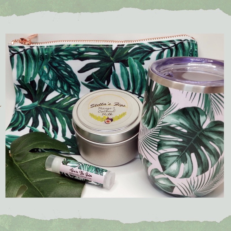 Tropical Gift Box - 60+ Gift Ideas for 2024