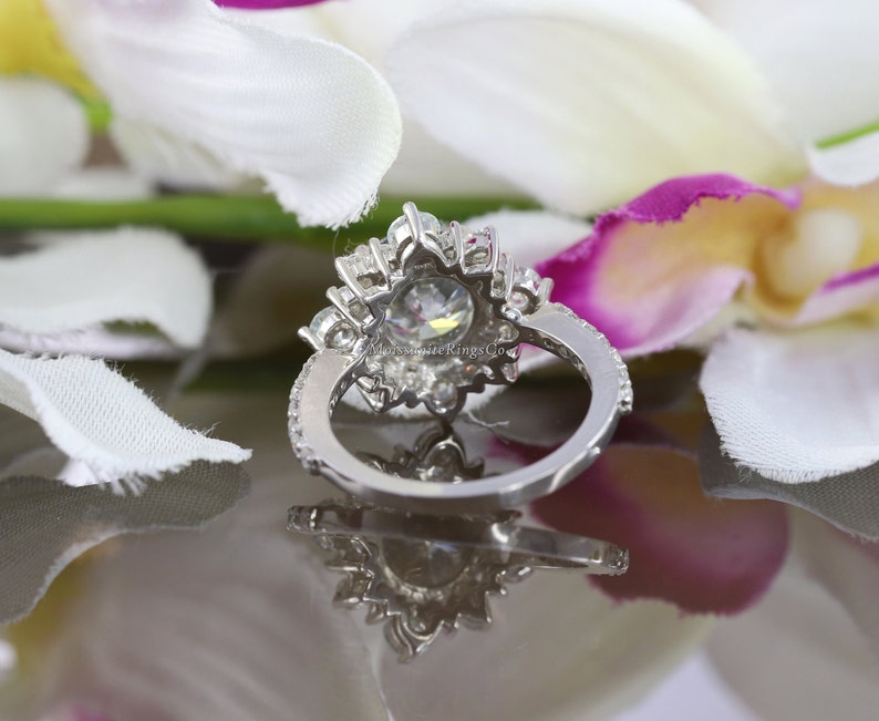 Gatsby Style Engagement Ring Vintage Art Deco Ring the Daisy - Etsy