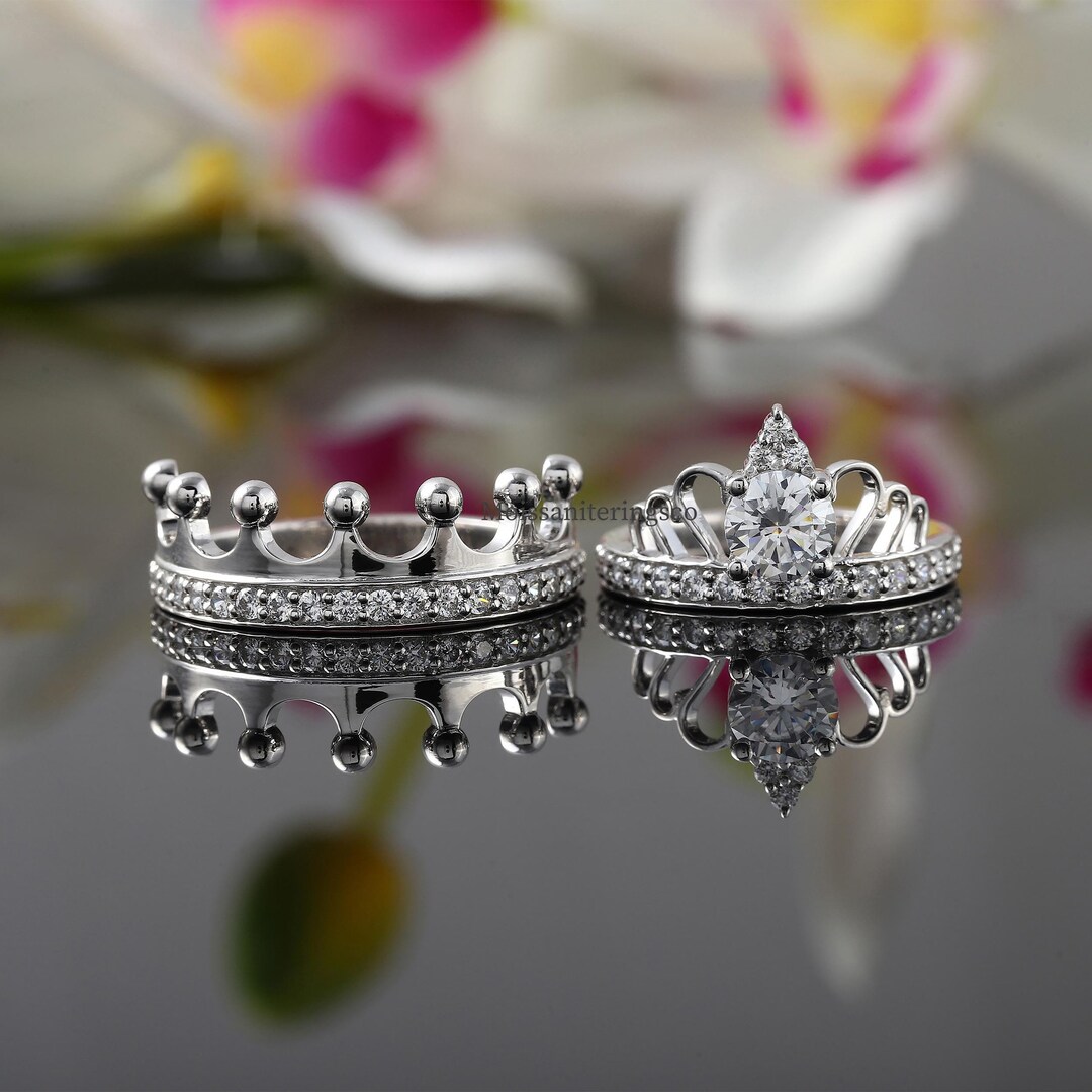 Queen and King Bridal Couple Ring Set, Round Cut Engagement Ring ...