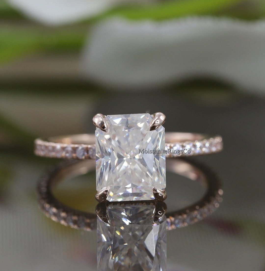 Buy Hidden Halo Radiant Cut Solitaire Moissanite Diamond Engagement ...