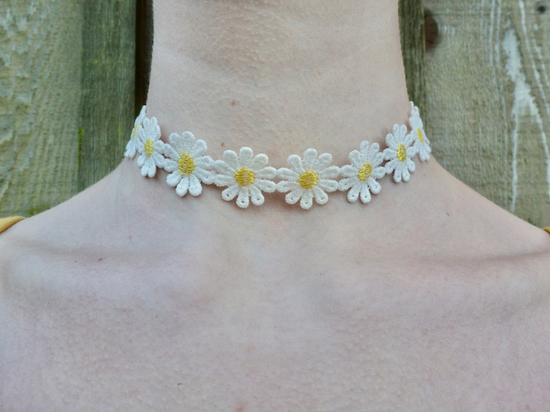 Lace Boho Daisy Choker Necklace - Etsy