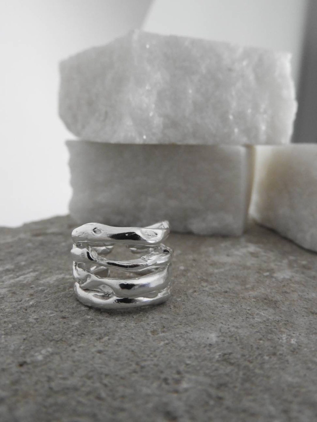 DISTORTED PINKY RING - Etsy