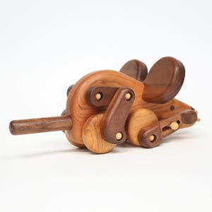 Wooden Mouse Toy Plan: Walking Animal Toy (PDF) - Etsy