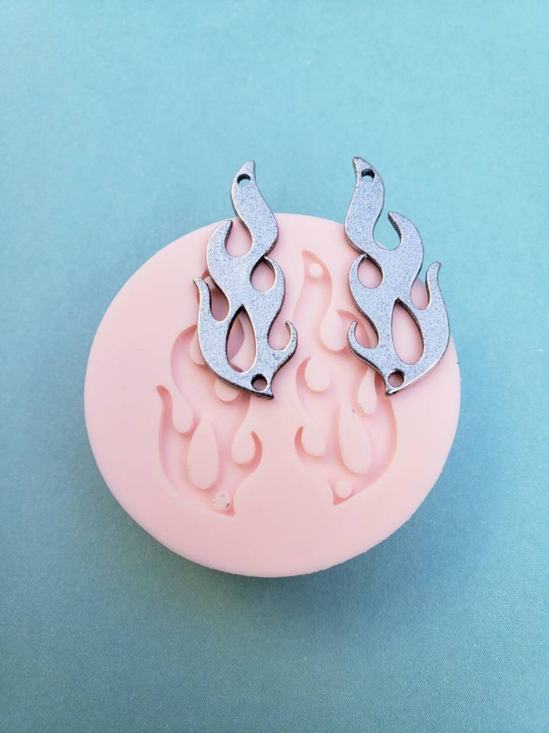 Racing Car Flames Fire Silicone Rubber Mold for Cake, Candy, Fondant ...