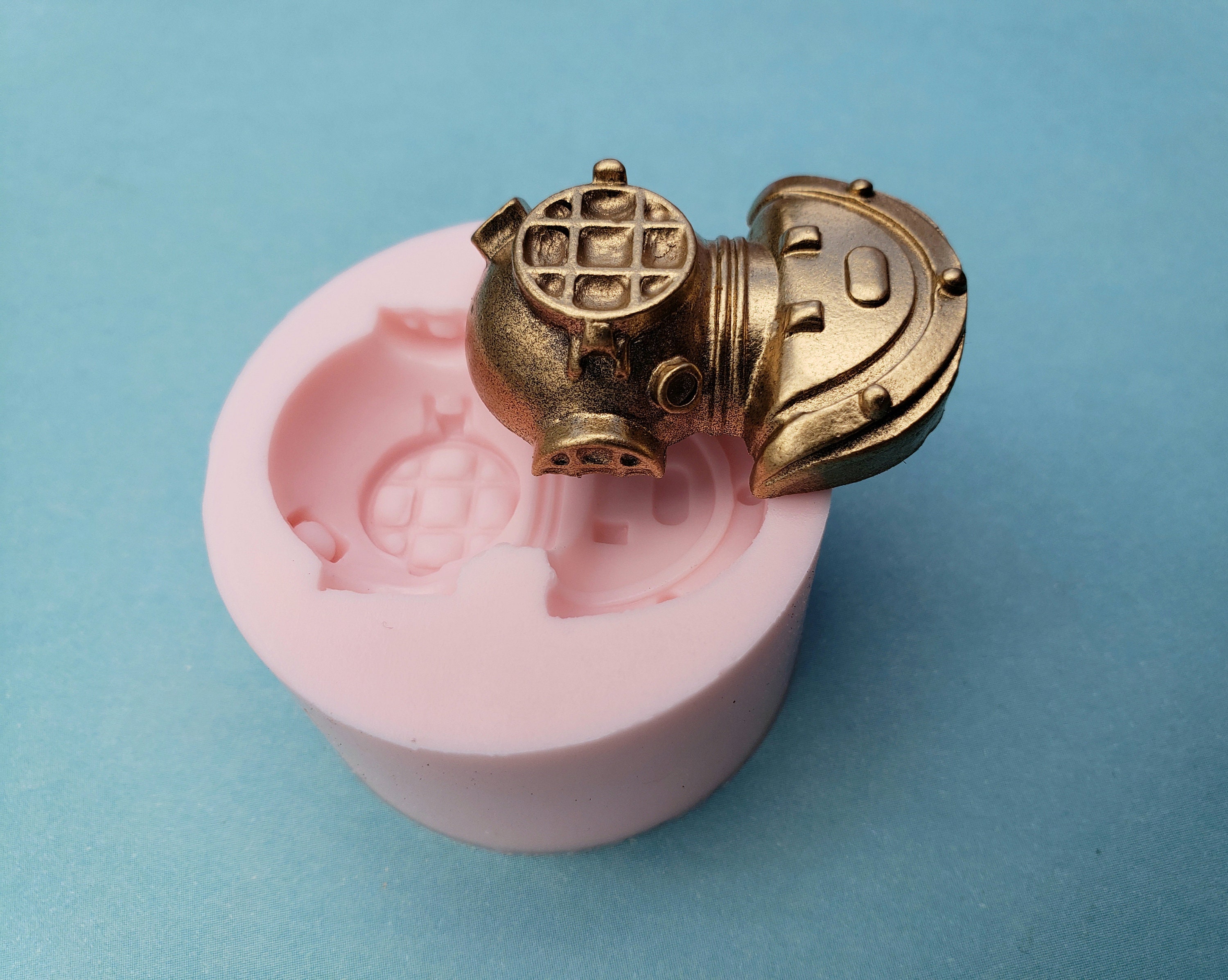 Vintage Scuba Diving Helmet Silicone Rubber Mold for Cake - Etsy