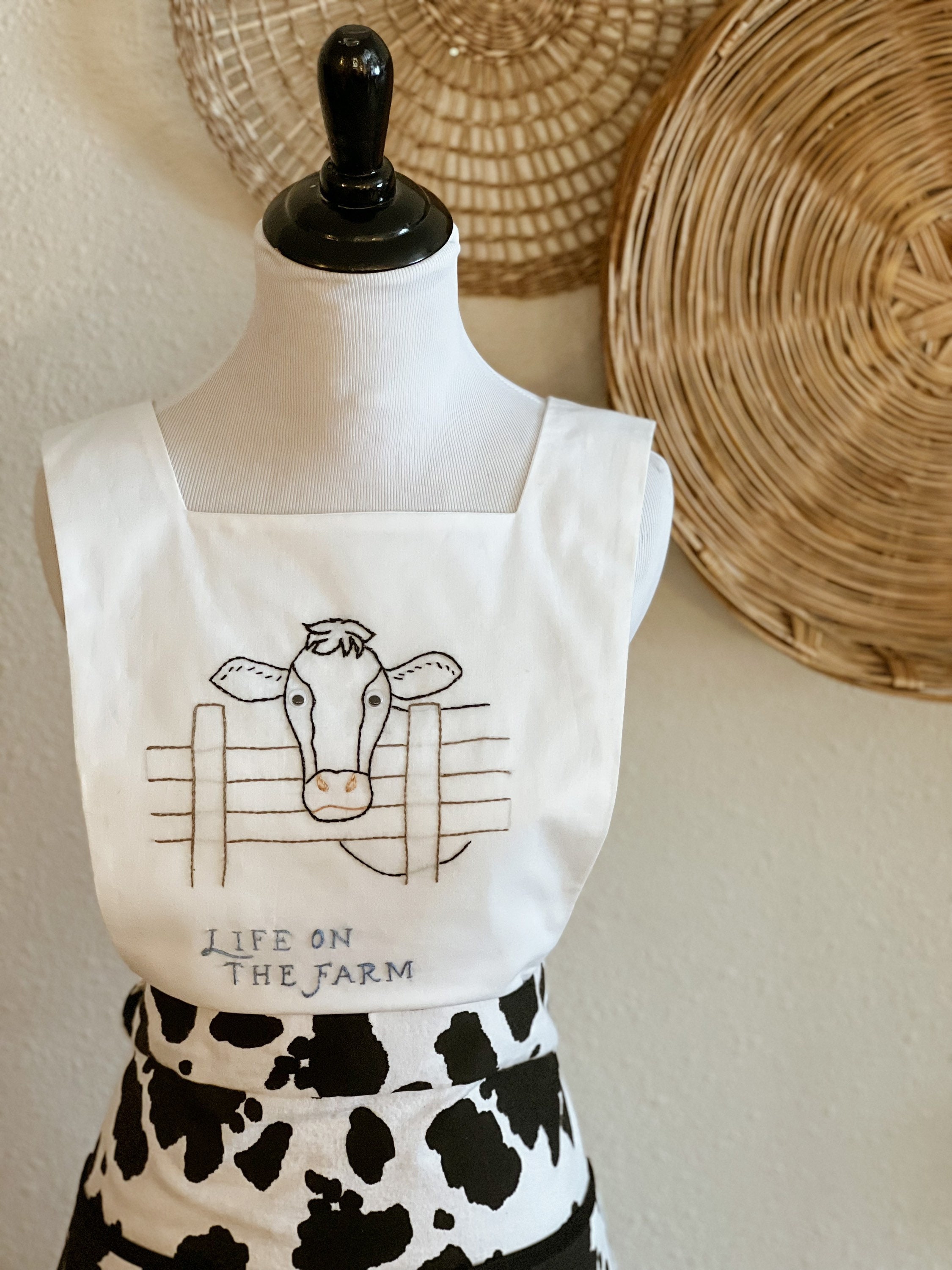 Cow Print Apron • Cow Embroidered Apron • Cow Apron With Pockets - Etsy