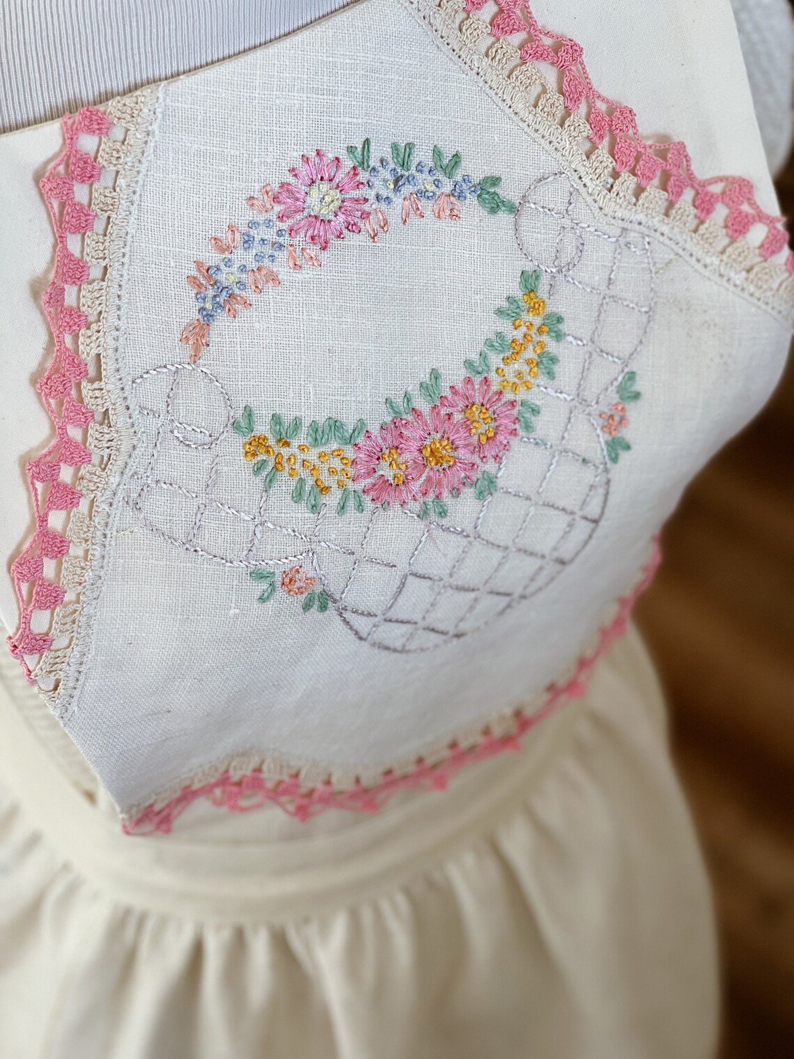 Vintage Repurposed Apron • Ivory and Pink Embroidered Apron • Apron ...