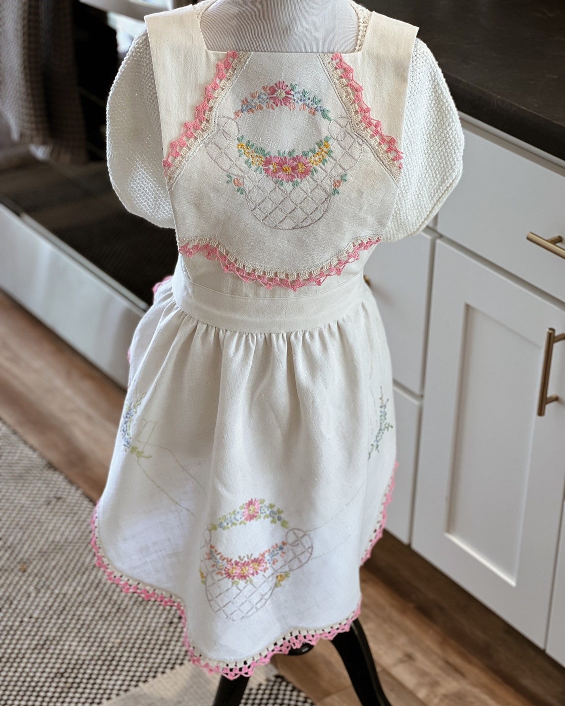 Vintage Repurposed Apron • Ivory and Pink Embroidered Apron • Apron ...
