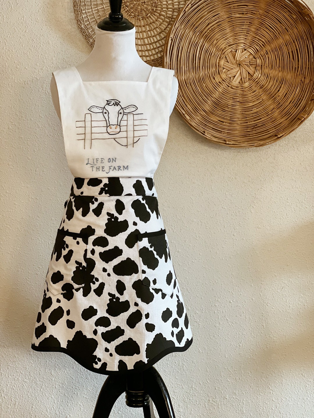 Cow Print Apron • Cow Embroidered Apron • Cow Apron With Pockets - Etsy