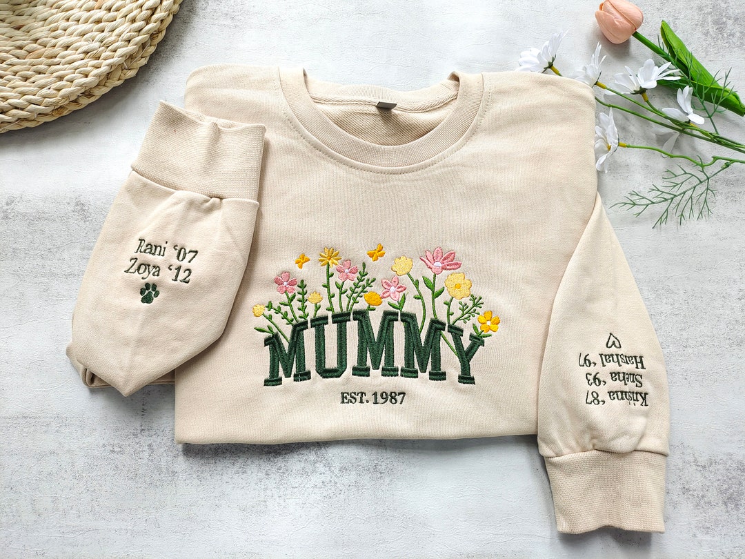 Custom Mummy Embroidered Floral Sweatshirt,personalised Mama Crewneck ...