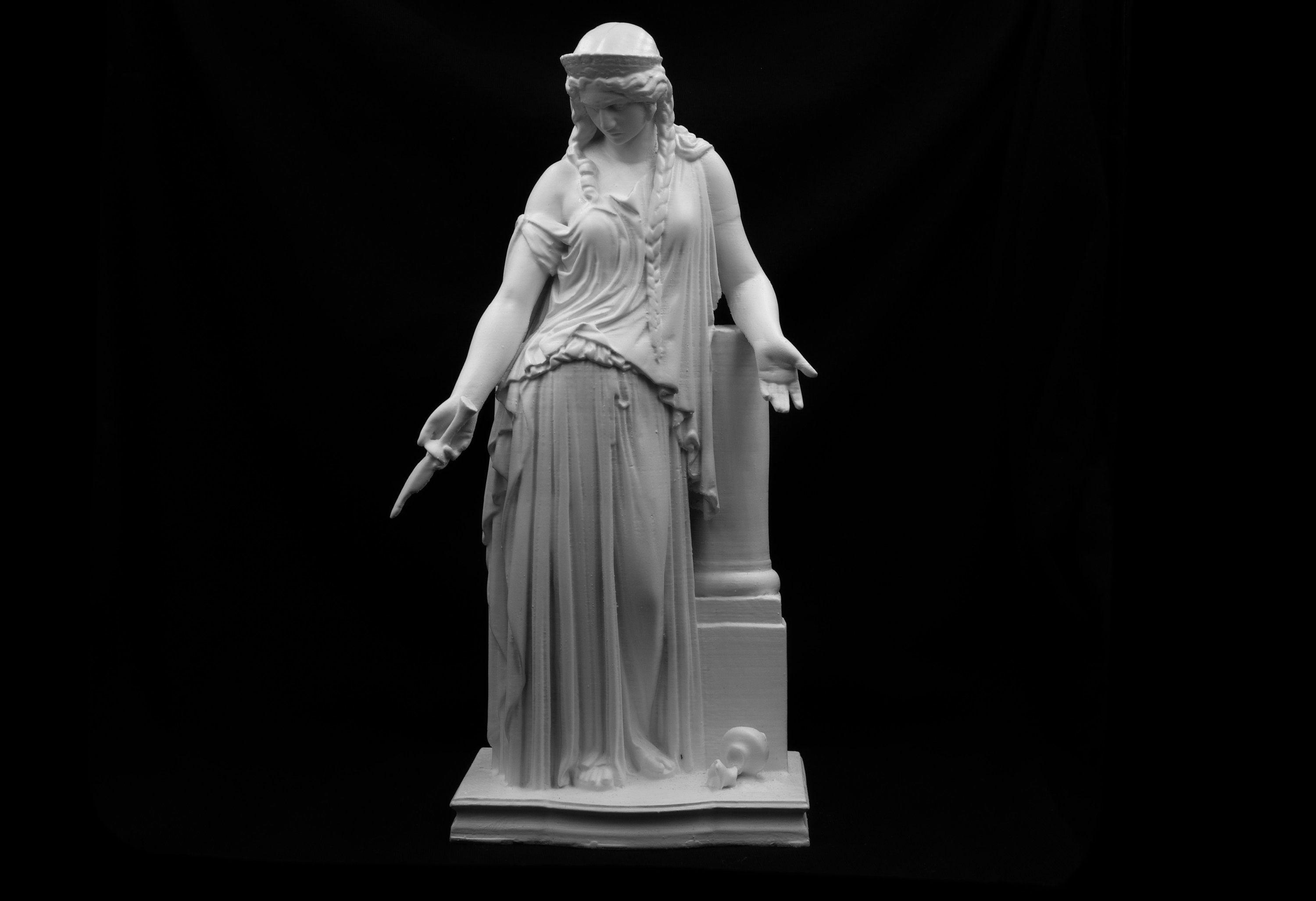 Medea Mythological Statue choosable Size - Etsy