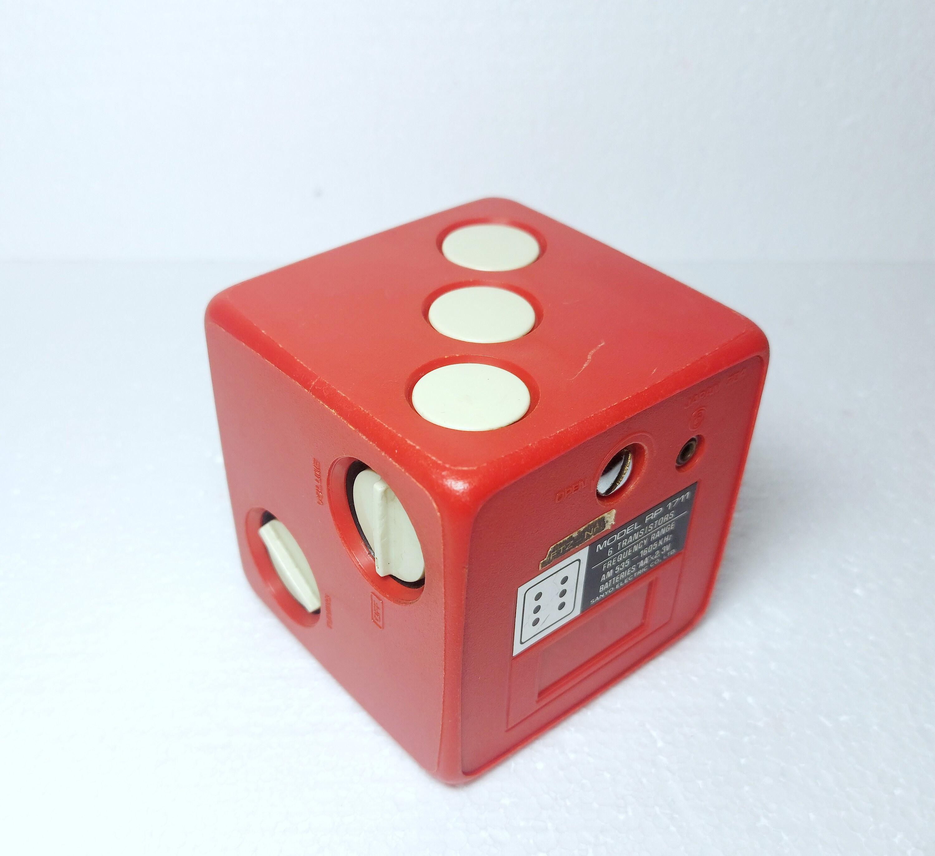 Sanyo Red Dice Cube AM Radio Model RP-1711 Japan 70s - Etsy