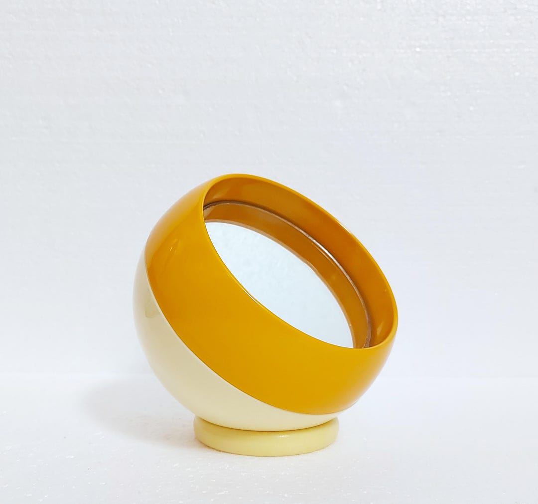 Space Age Table Mirror: "mirror Go Round" - 1970s Japanese Design - Etsy