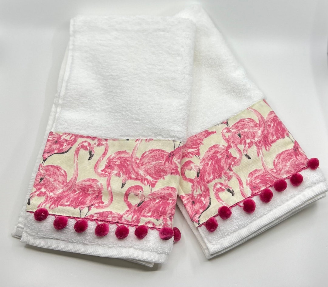 Flamingo Hand Towel Set for Bathroom, Tropical Bathroom Decor, Pink ...